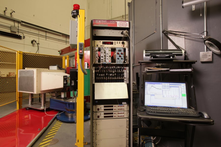 Neutron Powder Diffraction Facility – Nuclear Reactor Program